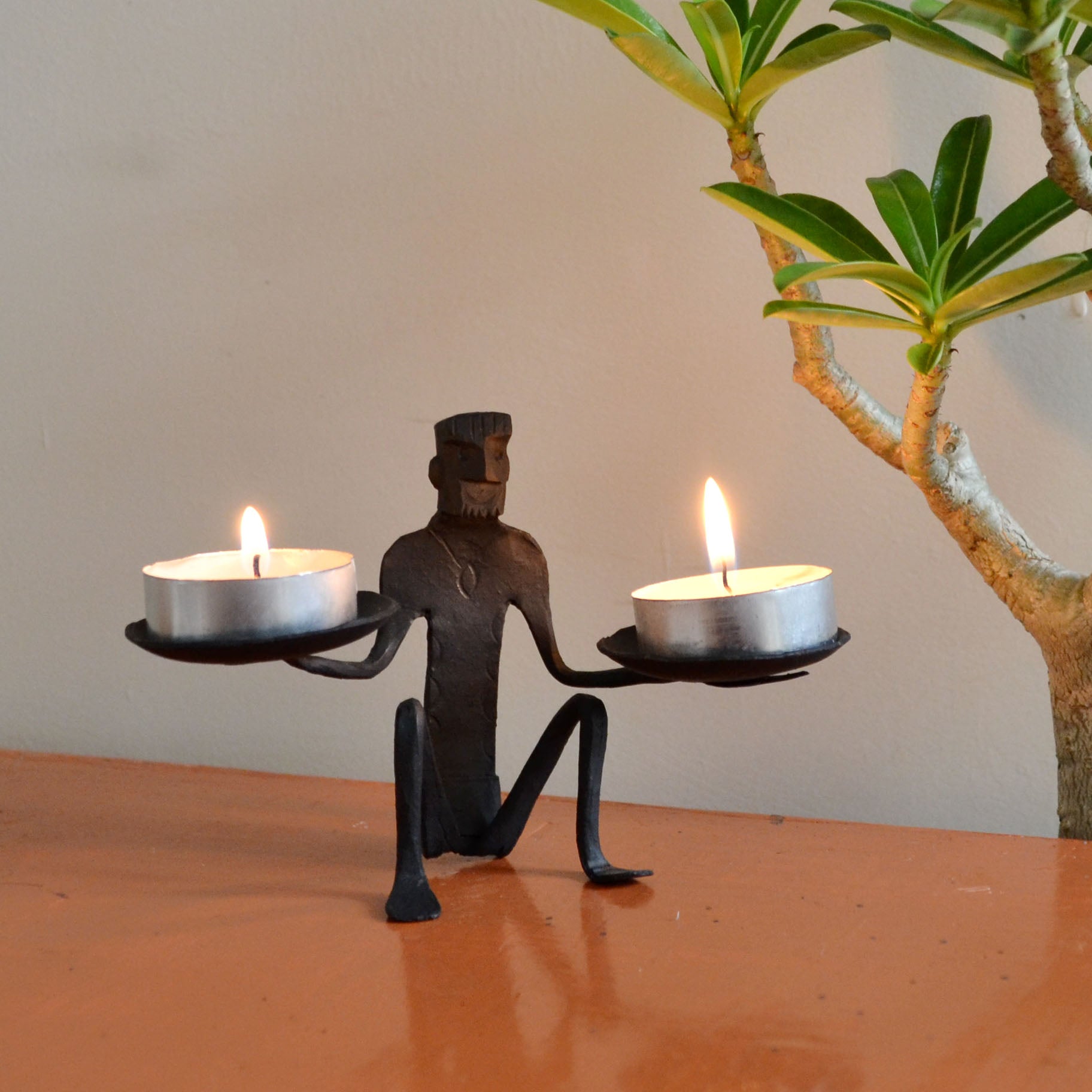 Wrought Iron Tribal Candle Stand – Chinhhari Furniture and Handicraft
